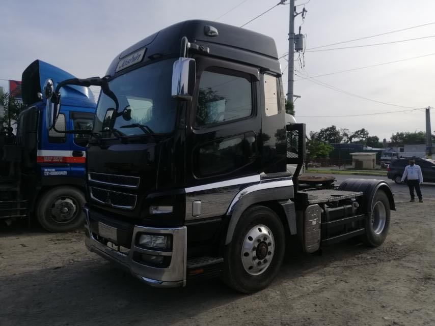Fuso Super great Tractor Head 6m70 bubble top, Cars for Sale, Used Cars on Carousell