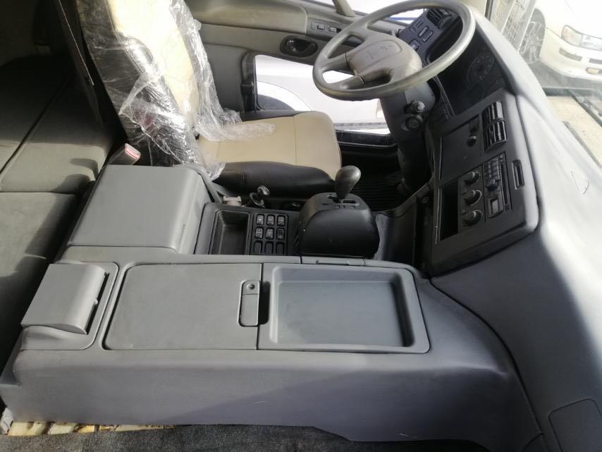 Fuso Super great Tractor Head 6m70 bubble top, Cars for Sale, Used Cars on Carousell