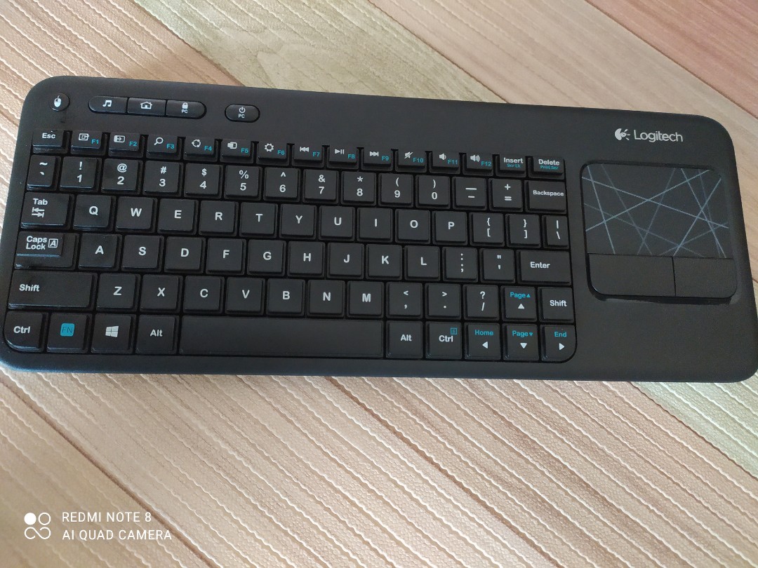 Logitech Keyboard K400r Computers And Tech Parts And Accessories Computer Keyboard On Carousell