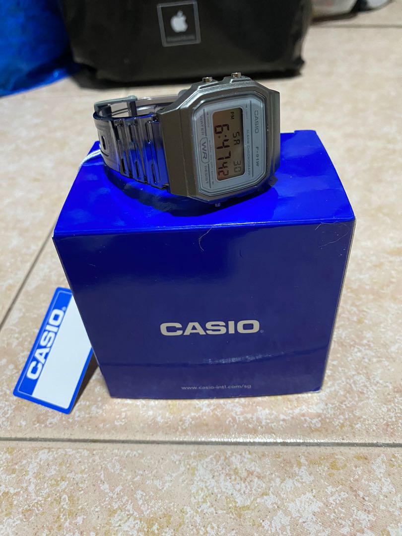 Mini Casio watch, Women's Fashion, Watches & Accessories, Watches on ...