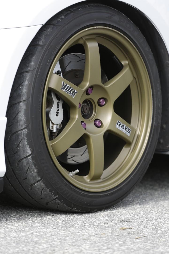 Te37 og bronze, Car Accessories, Tyres & Rims on Carousell