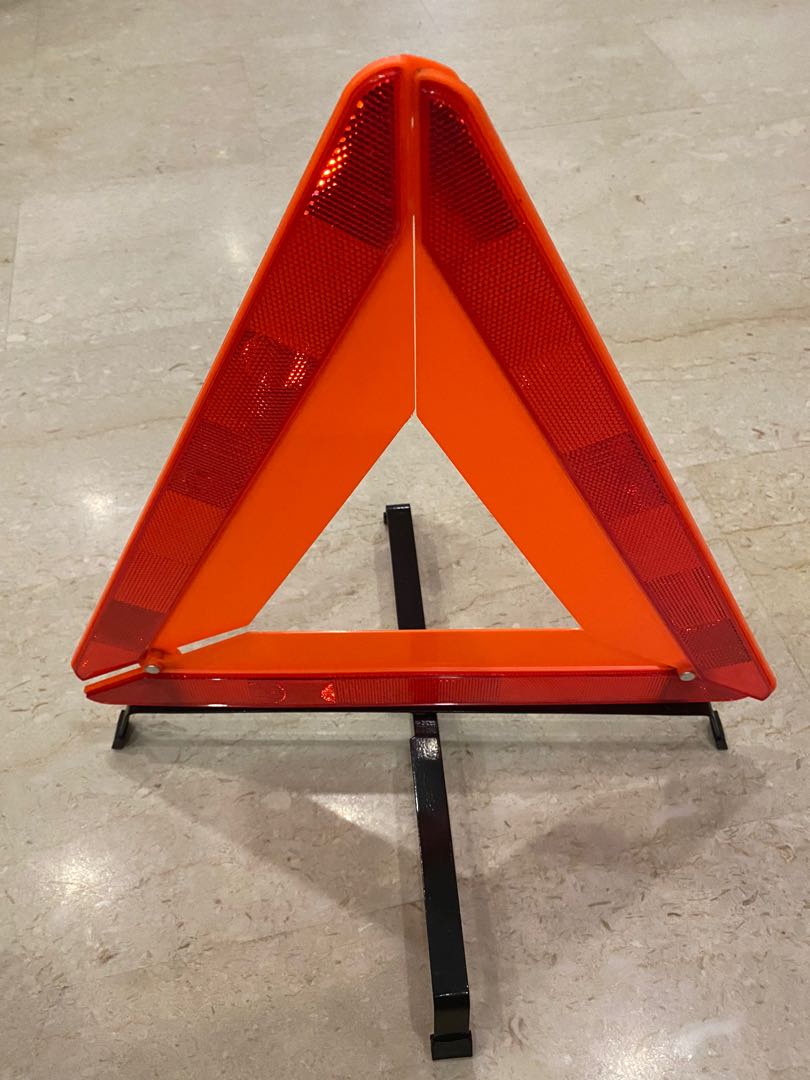 Car emergency breakdown sign (triangle), Car Accessories, Accessories ...