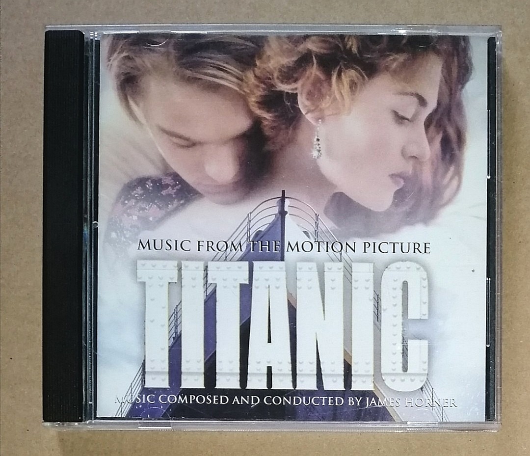 CD: TITANIC " Music From The Motion Picture" 1997, Hobbies & Toys, Music & Media, CDs & DVDs on ...