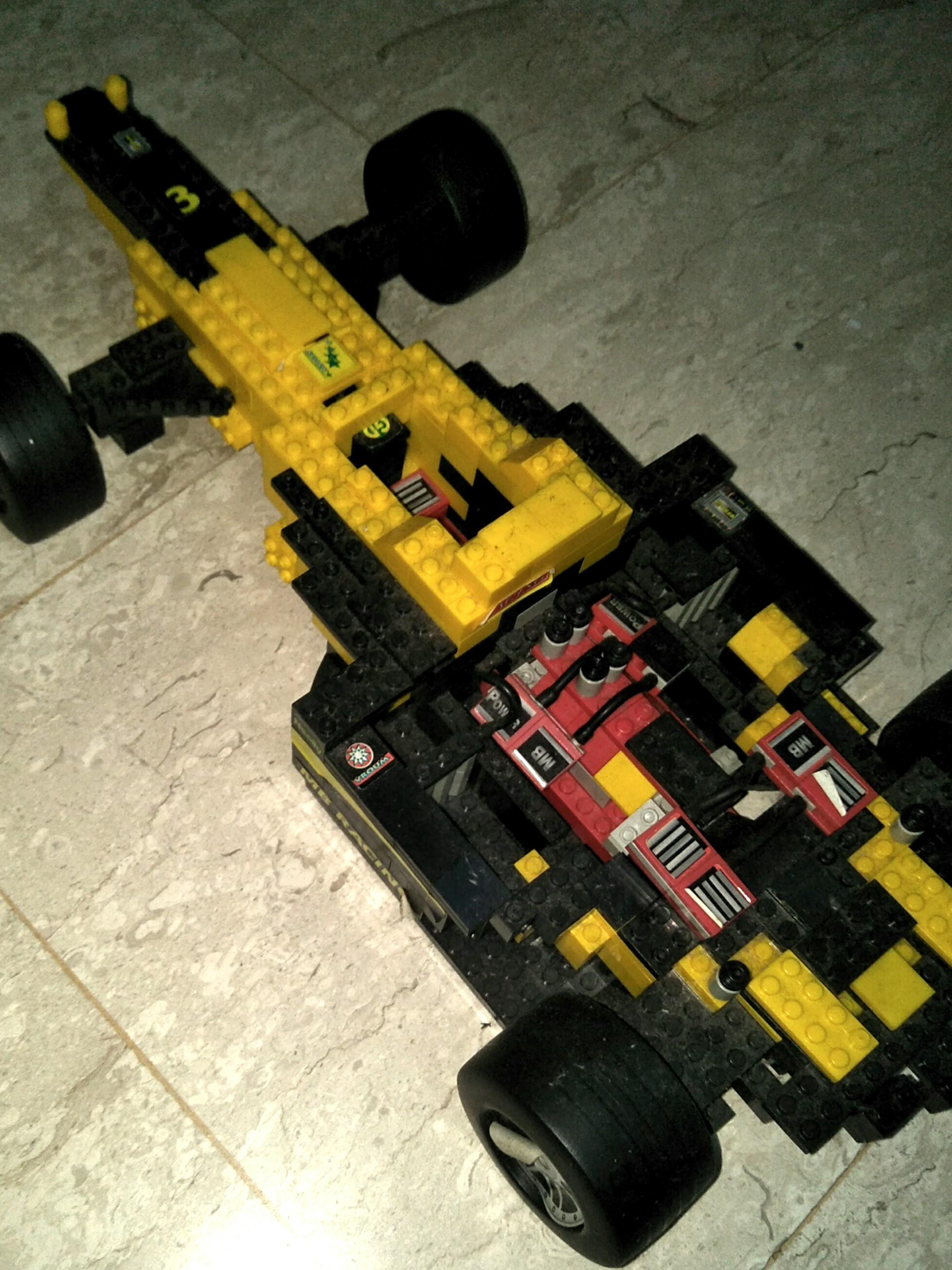 F1 sport / racing car Lego model figure (Mega Bloks F1 Racing 9755 Pro ...