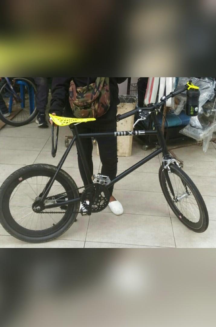 FAST DEAL! MIXIE mini fixie bicycle, Sports Equipment, Bicycles & Parts ...