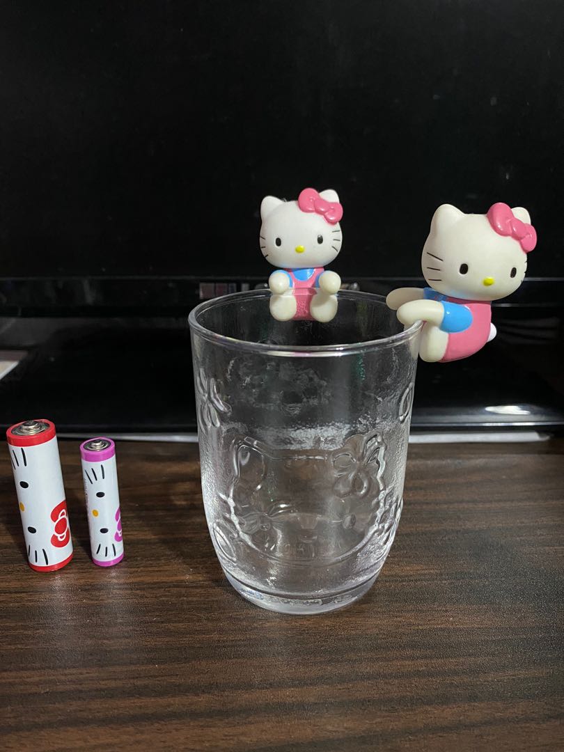 Hello Kitty mug hug decor, Hobbies & Toys, Memorabilia & Collectibles ...