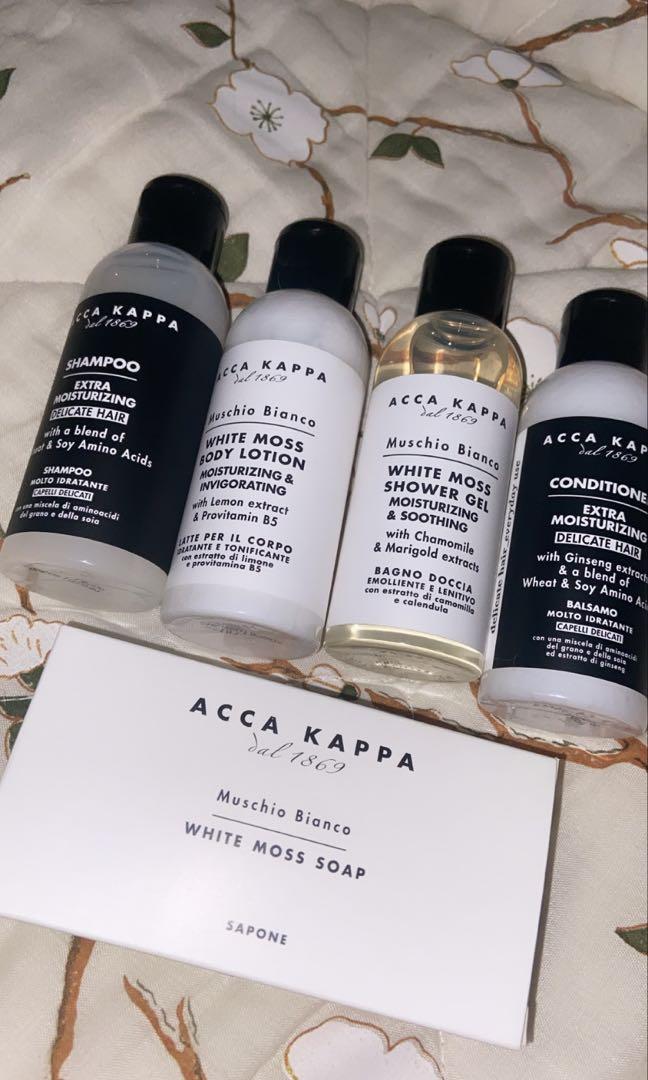 iPhone 11 64gb (still w/ receipt!!!) and FREEBIES, Mobile Phones ...