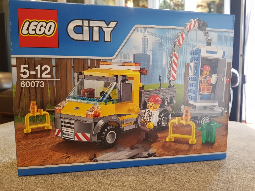 Lego City 60073 - Service Truck Set, Hobbies & Toys, Toys & Games on ...