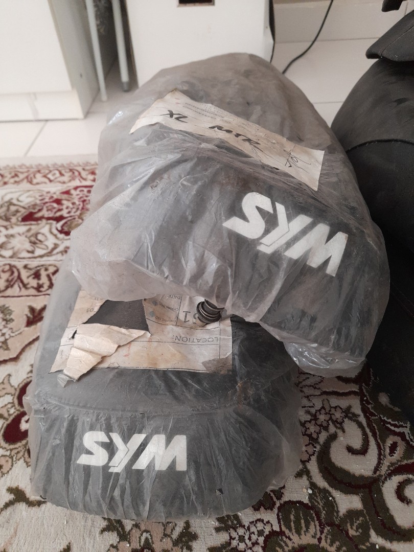 Sym Esr seat - new, Auto Accessories on Carousell