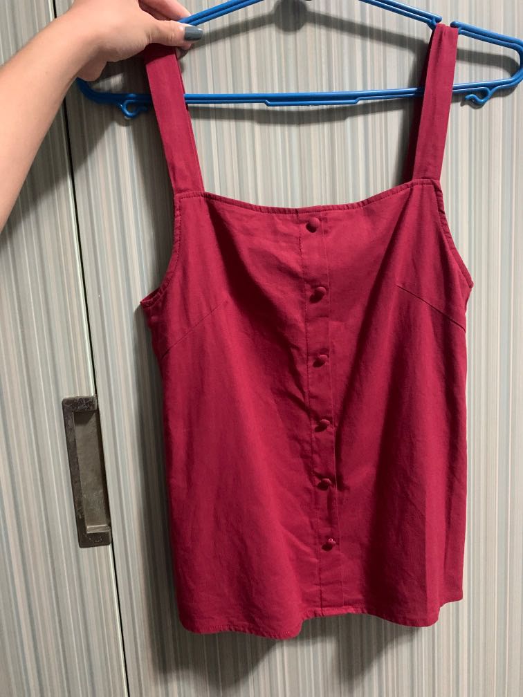 TTR Red Square Neck Top, Women's Fashion, Tops, Sleeveless on Carousell