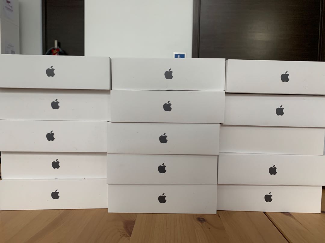 Apple iPad 8th Gen Empty Box, Mobile Phones & Gadgets, Tablets, iPad on ...