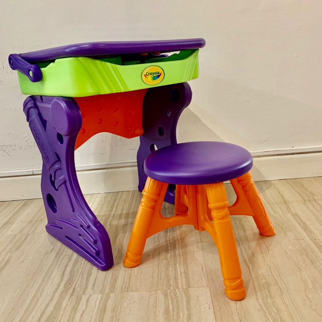 Crayola Desk, white board & Easel Set, Babies & Kids, Baby Nursery ...