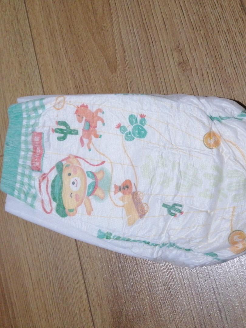 Huggies Platinum Pants (Korea version), Babies & Kids, Nursing ...