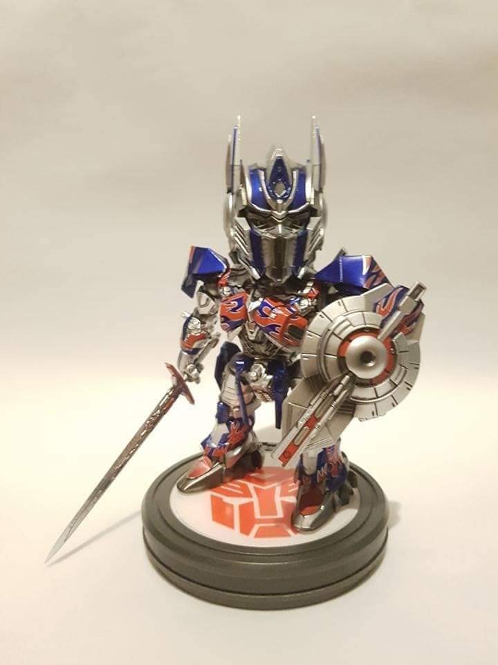 Hybrid Metal Optimus Prime, Hobbies & Toys, Toys & Games on Carousell