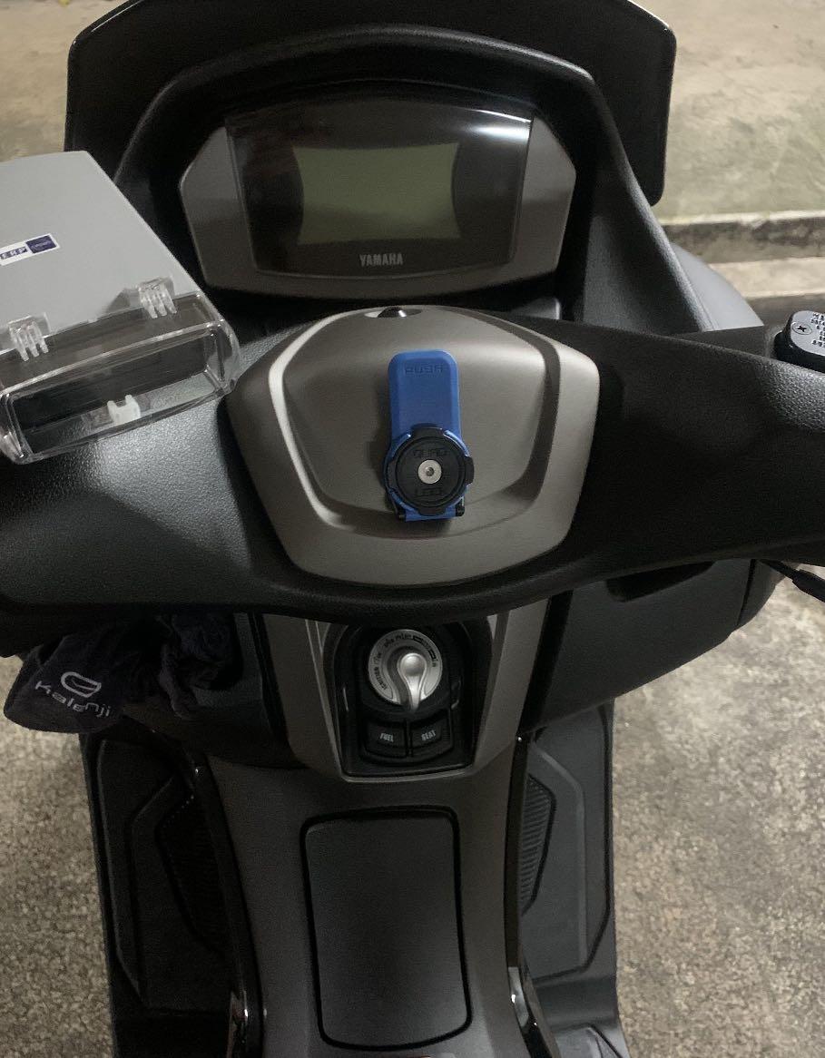 New Nmax /Nmax 2020 Quadlock phone holder, Motorcycles, Motorcycle ...
