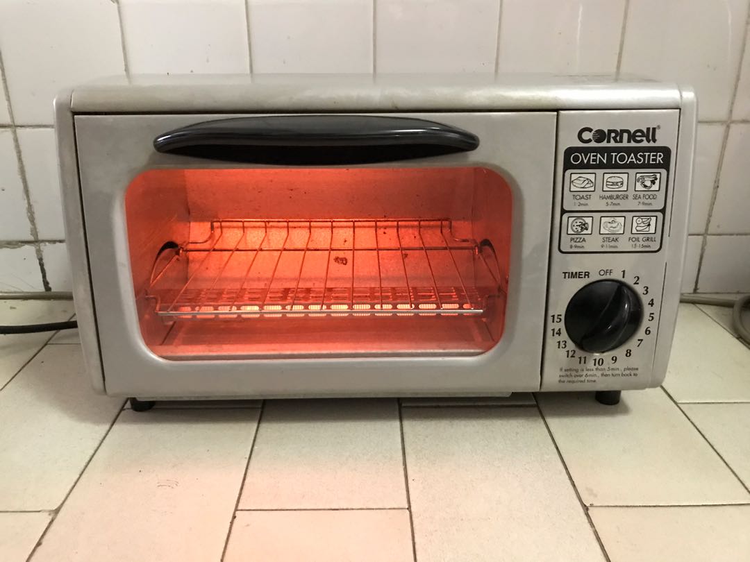 Cornell Oven Toaster, Home Appliances, Kitchenware on Carousell