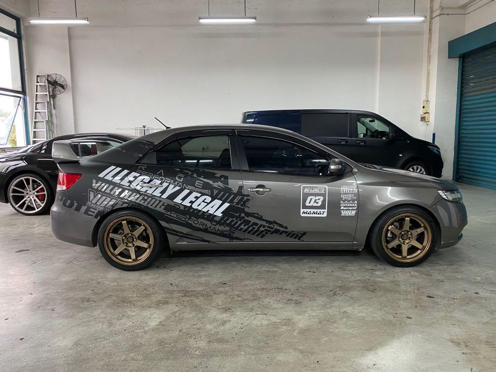 Racing Track Car Sticker Decals, Car Team Decal Logo, Animation Sticker ...