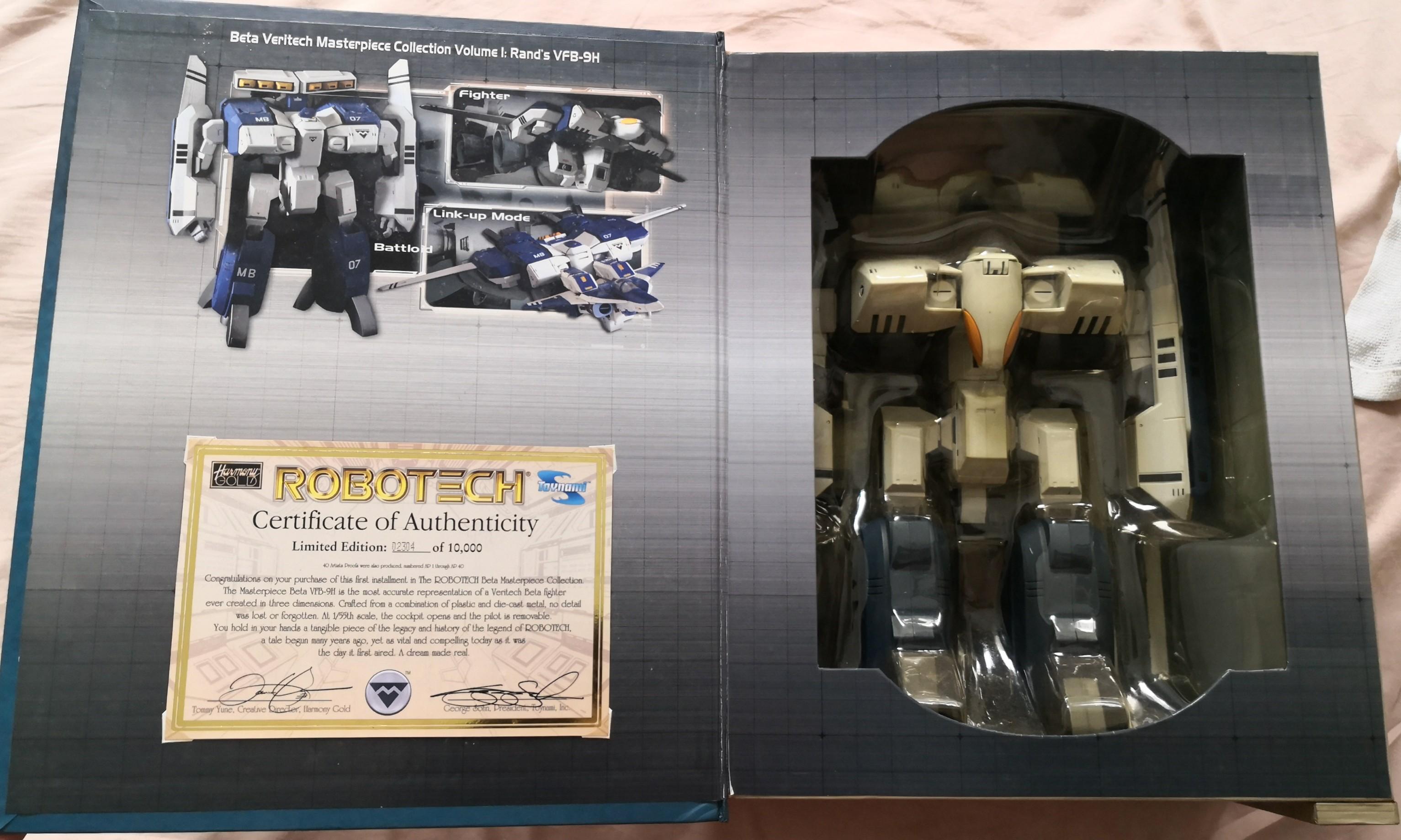 Toynami Masterpiece Collection Robotech Macross Beta Veritech Vol 1 ...