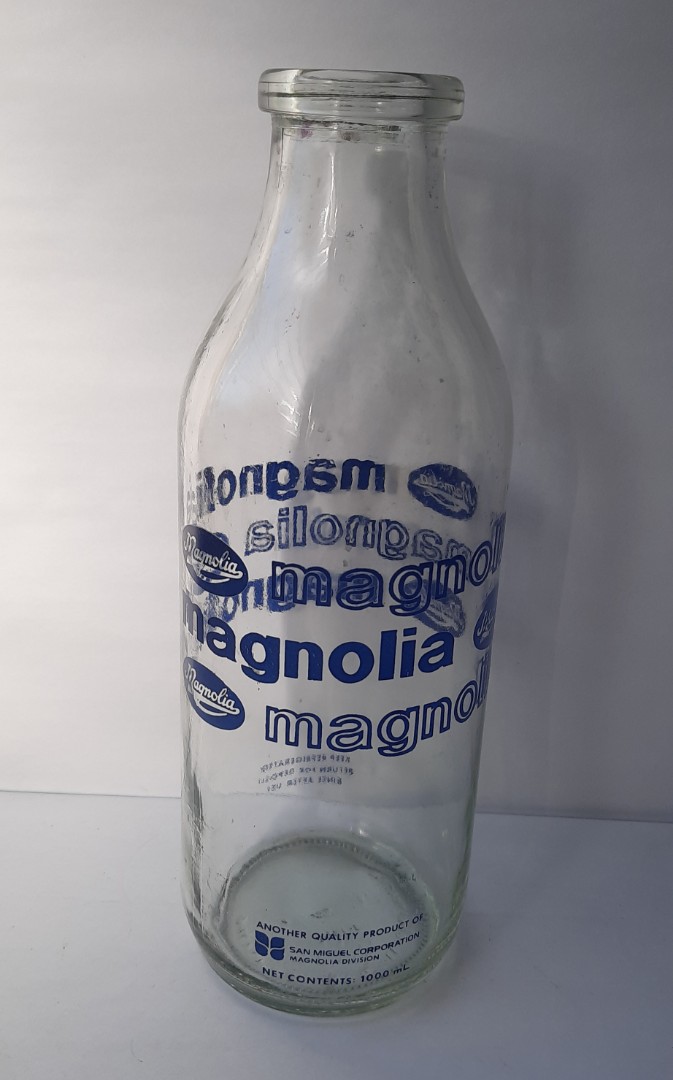Vintage Bottles Magnolia Bottle, Hobbies & Toys, Memorabilia ...