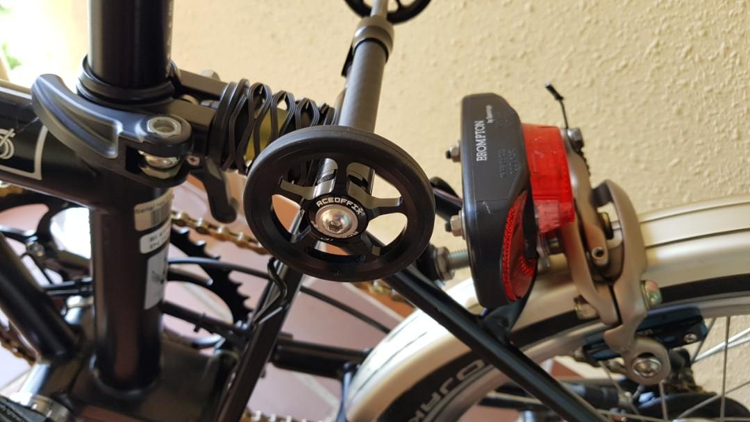 Brompton Dynamo Hub Front Wheel, Sports Equipment, Bicycles & Parts ...