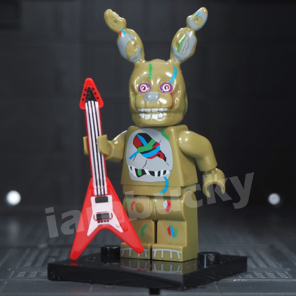 Five Nights at Freddy’s Springtrap minifigure, 興趣及遊戲, 收藏品及紀念品, 明星周邊 ...