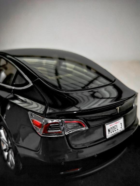 Official Tesla Model 3 1:18 Diecast, Hobbies & Toys, Toys & Games on ...