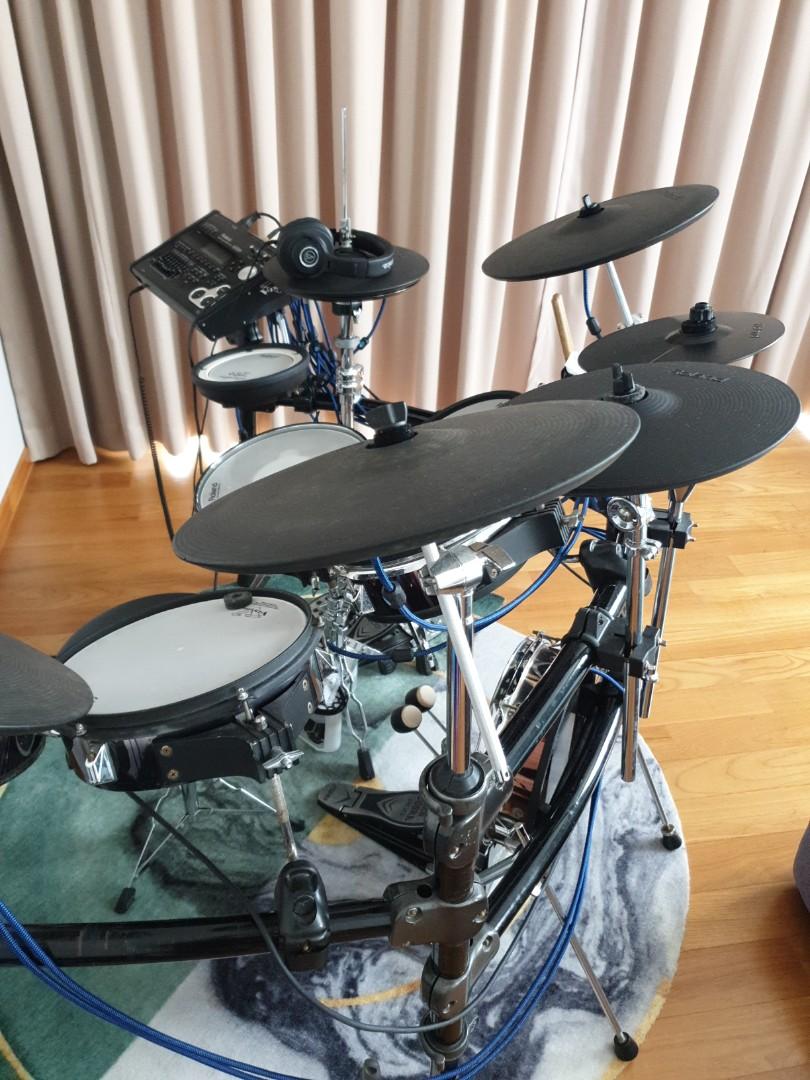Roland td-30 drum module with td-20 drum set (nego), Music & Media ...