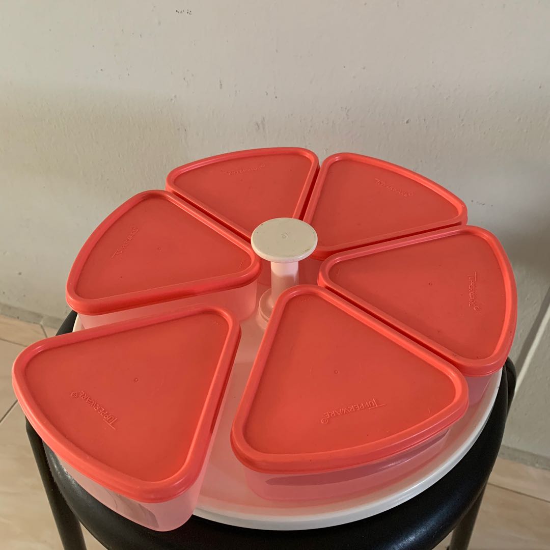 Tupperware Modular Carousel Set (Containers + Rotating tray), Furniture ...