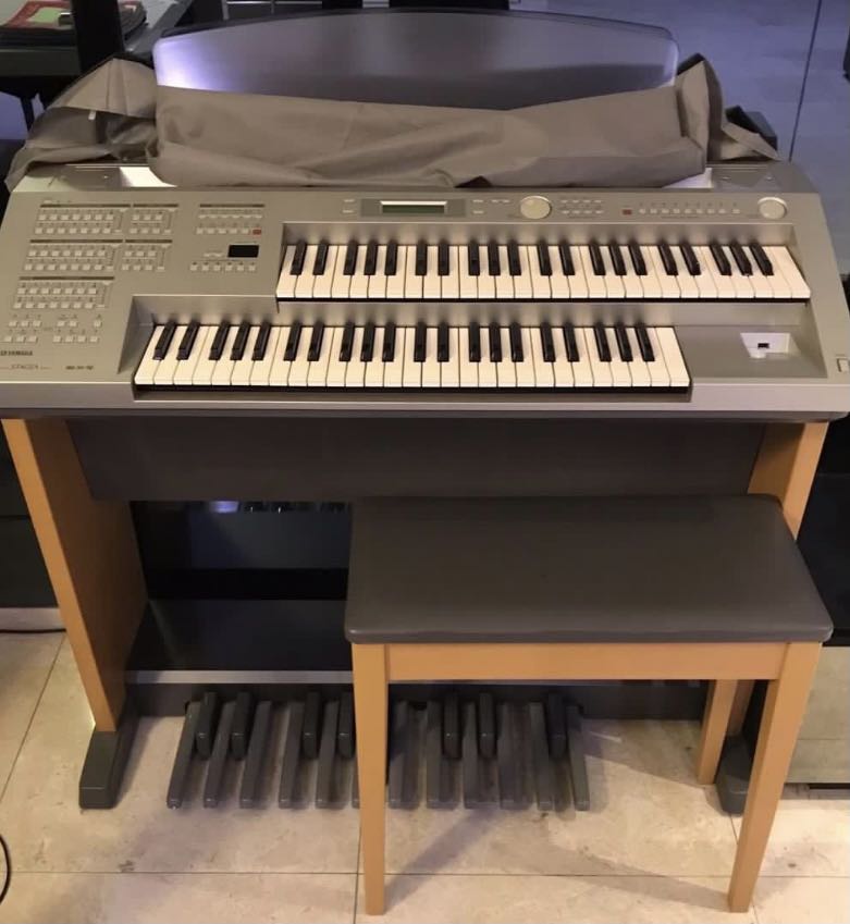 Yamaha Electone Stagea ELB-01, Hobbies & Toys, Music & Media, Musical Instruments on Carousell