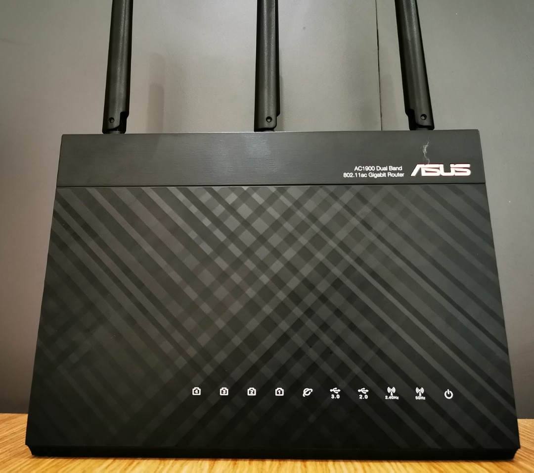 ASUS AC1900, Computers & Tech, Parts & Accessories, Networking on Carousell
