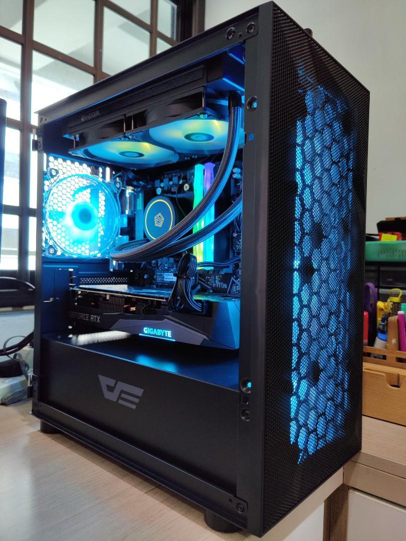Custom gaming PC featuring Aorus gigabyte rtx 3070 MASTER and 5600X ...