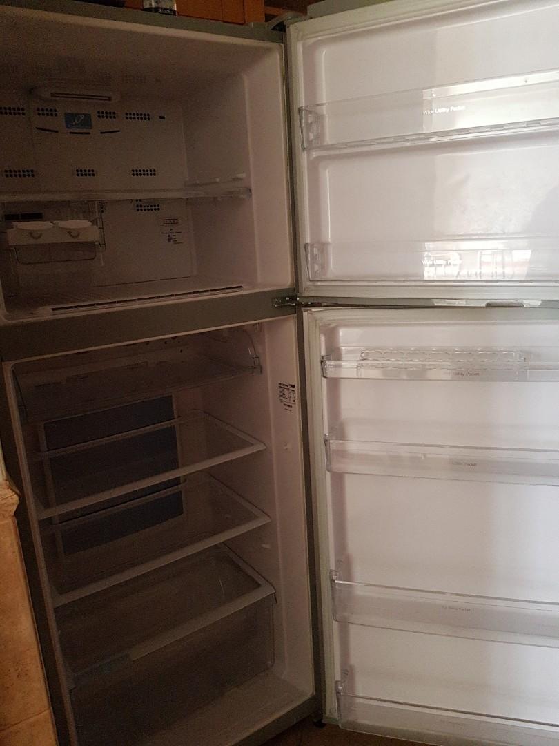 Hitachi 407litre, TV & Home Appliances, Kitchen Appliances, Cookers on ...