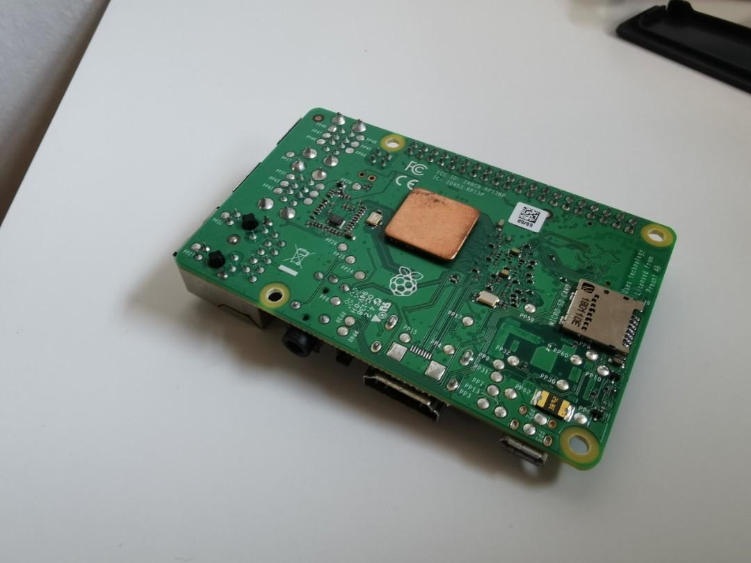Raspberry Pi 3b+, Computers & Tech, Parts & Accessories, Networking on Carousell