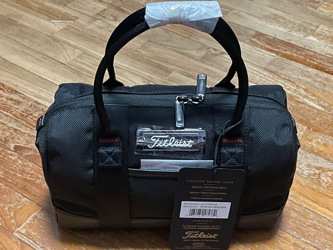titleist prof mini cabin bag, Luxury, Bags & Wallets on Carousell