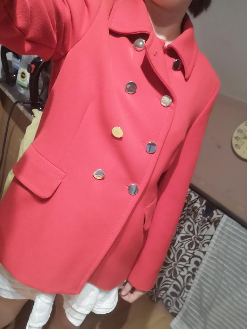 Zara red coat, Women's Fashion, Coats, Jackets and Outerwear on Carousell