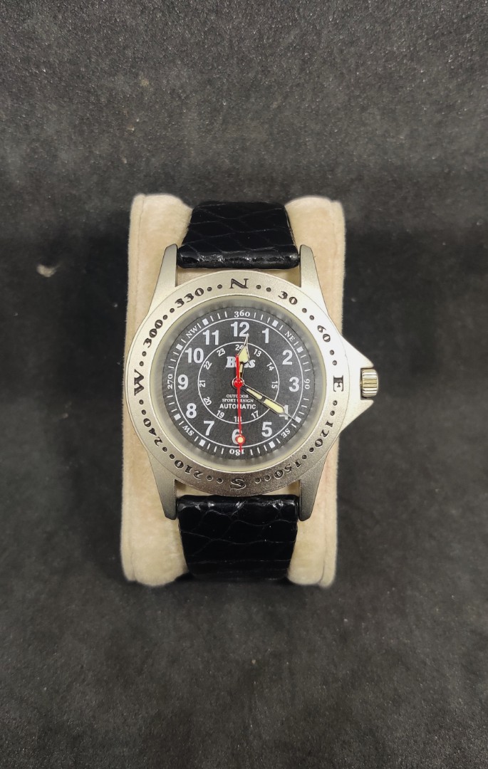 Bass watch, Men's Fashion, Watches & Accessories, Watches on Carousell