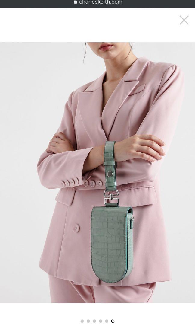 Charles & Keith Croc-Effect Long Pouch, Women's Fashion, Bags & Wallets ...