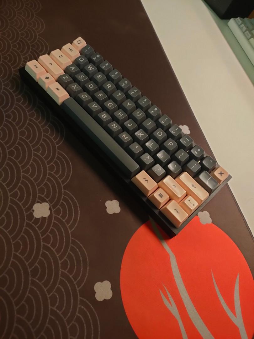 Tofu 60 Hhkb/tsangan layout SA Bliss everglide coral red custom ...