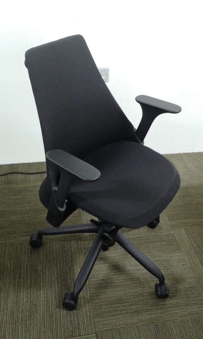 Humanscale Quickstand portable standing desk convert, electric height ...