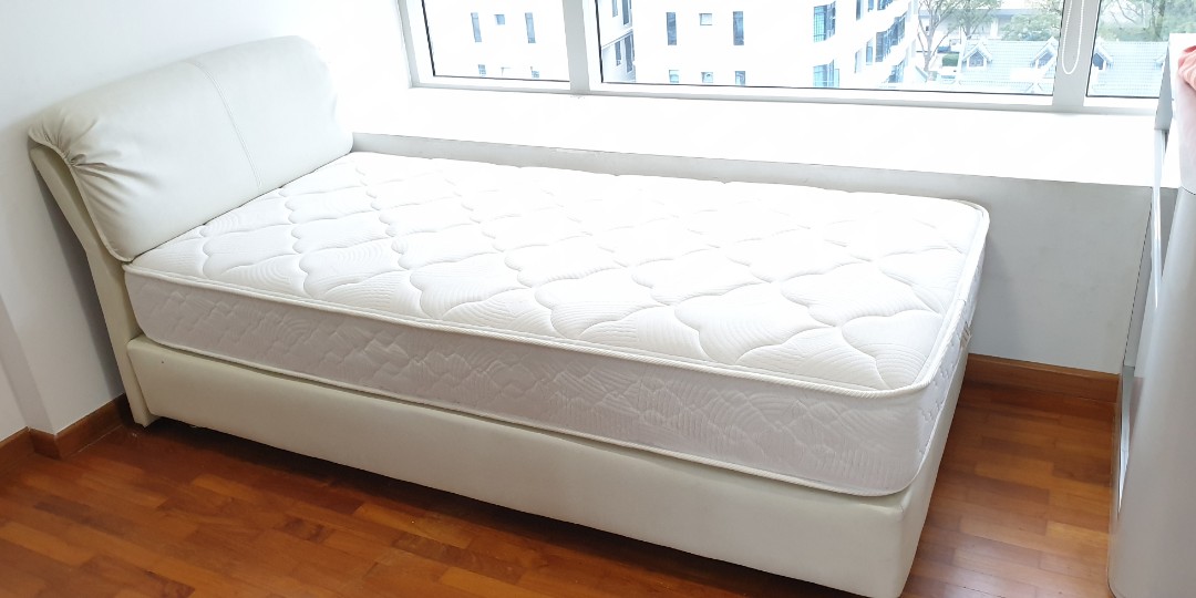 King Koil Bed Frame, Furniture & Home Living, Furniture, Bed Frames ...