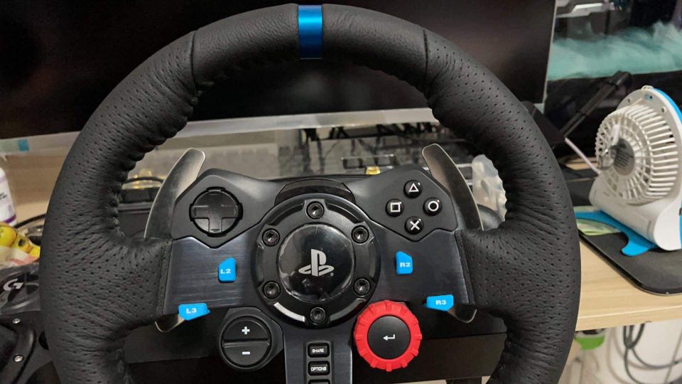 Logitech G29 Racing Wheel with shifter, Video Gaming, Gaming ...