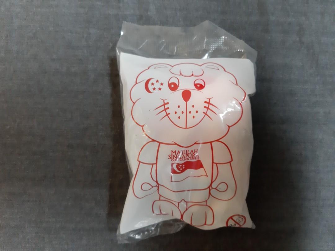 SG 50 Singa Courtesy Lion Figurine, Hobbies & Toys, Toys & Games on ...