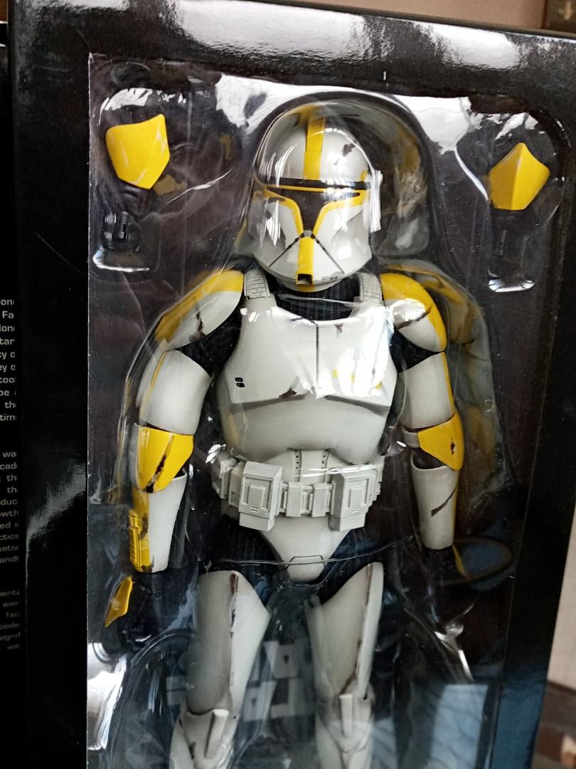 Sideshow Star Wars Clone Commander Phase 1 Armor, Hobbies & Toys, Toys ...