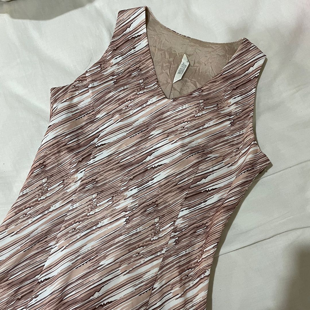 Vintage Cream Pattern Vintage Midi Dress, Women's Fashion, Dresses ...