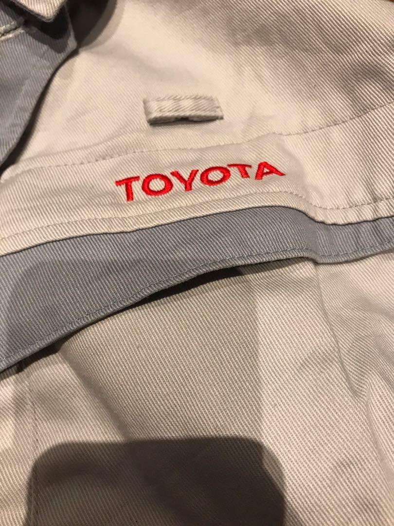 Vintage Toyota Jacket, Men's Fashion, Coats, Jackets and Outerwear on ...