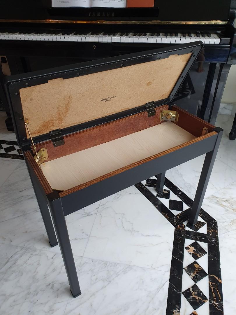 Yamaha Bench, Organ, Black, Music & Media, Music Accessories on Carousell