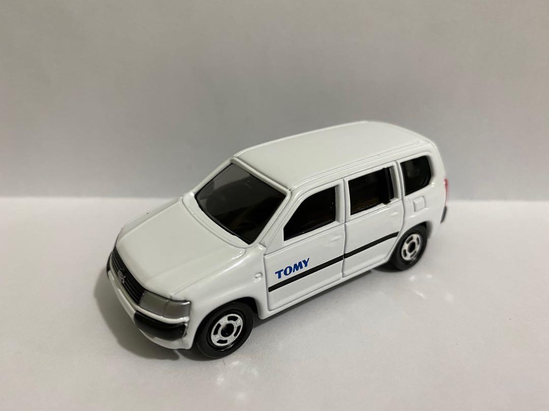 絕版 Takara Tomy Tomica 97 Toyota Probox 車仔, 興趣及遊戲, 玩具 & 遊戲類 - Carousell
