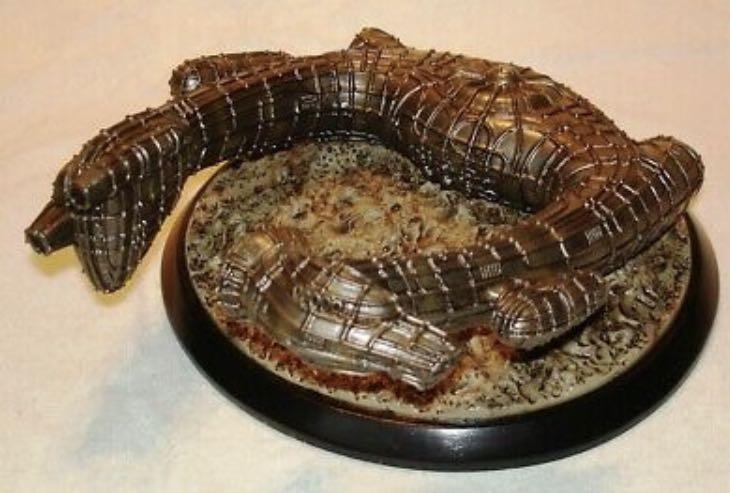 Alien derelict ship sculpture, Hobbies & Toys, Memorabilia ...