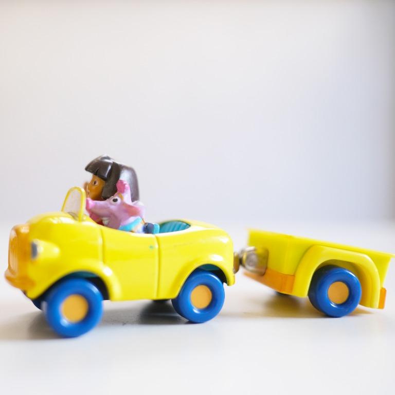 Dora the Explorer Take Along Magnetic Die-cast Tico's Car With Trailer ...
