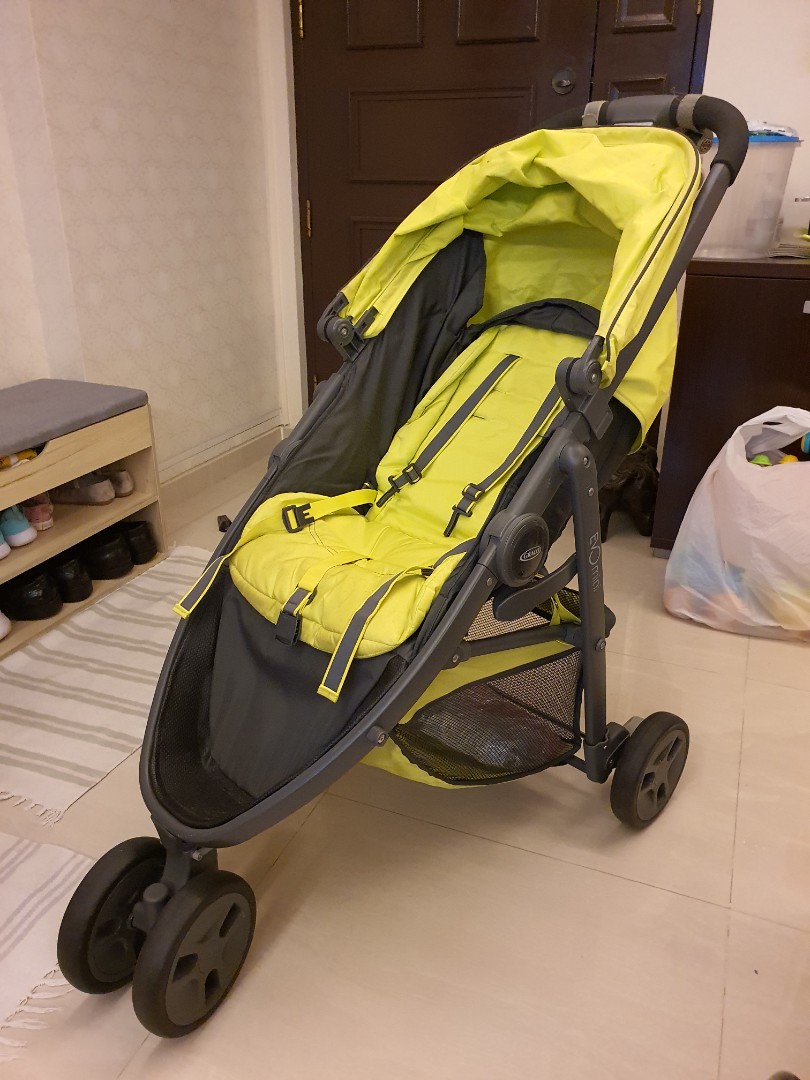 Graco Evo Mini Stroller, Babies & Kids, Going Out, Strollers on Carousell